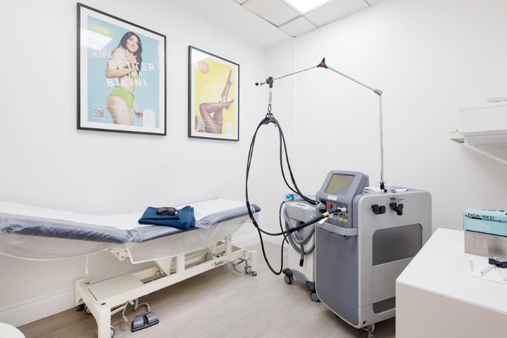 Pulse Light Clinic | Beauty Salon in John Dalton Street, Manchester ...