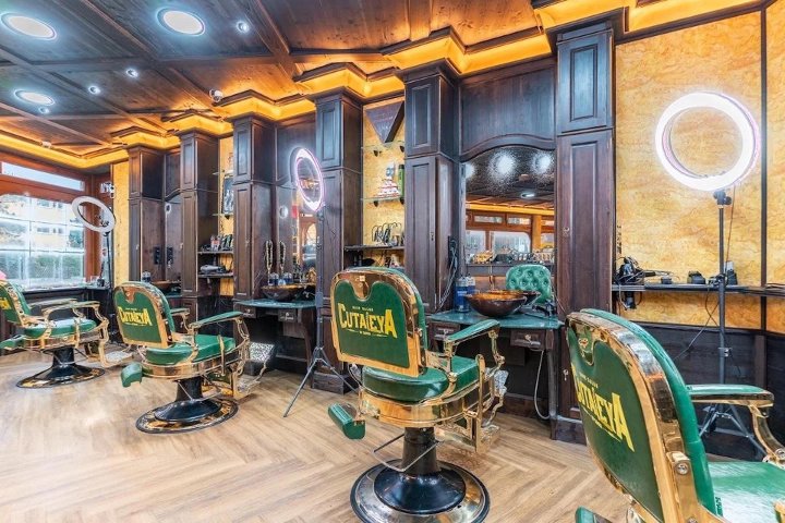 Cutaleya Hair Salon by Samra | Barber Shop in Lichterfelde, Berlin ...