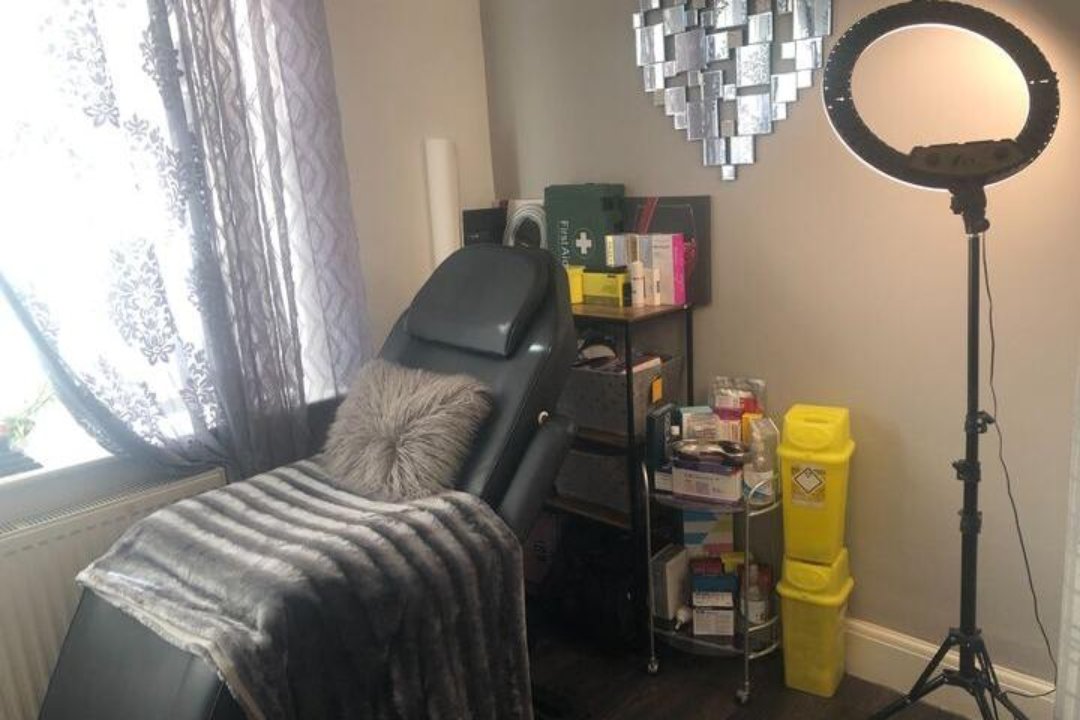 NS Clinic | Beauty Salon in Hyde, Tameside - Treatwell