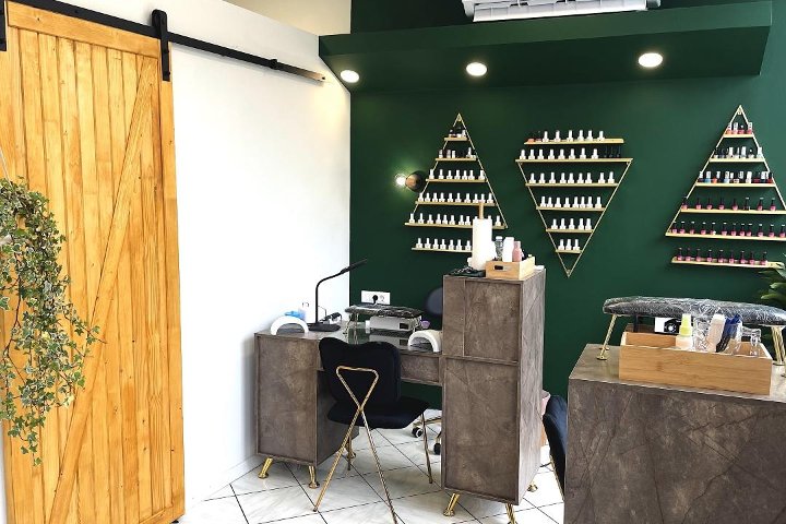 Nails & Skin Care by V.A. | Κέντρο Ομορφιάς σε Ίλιον, Αττική - Treatwell
