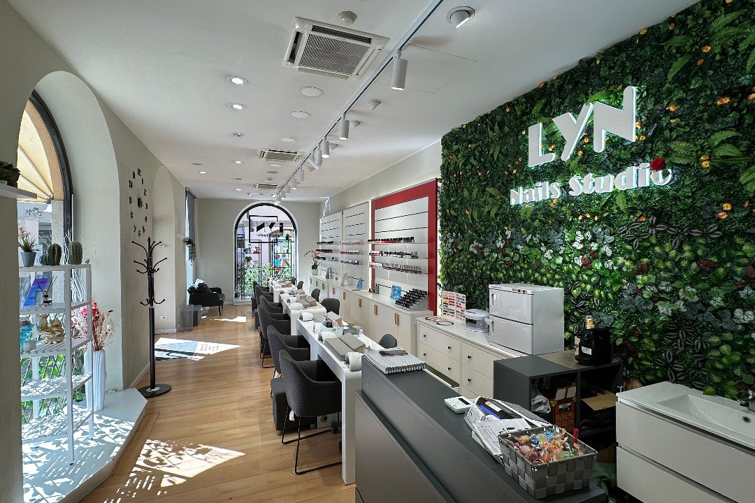Lyn Nails Studio | Centro Unghie a Saronno - Treatwell