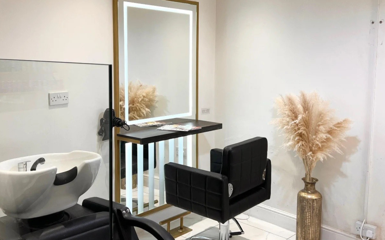 Ladies' Full Head Colouring near Gospel Oak, London - Treatwell