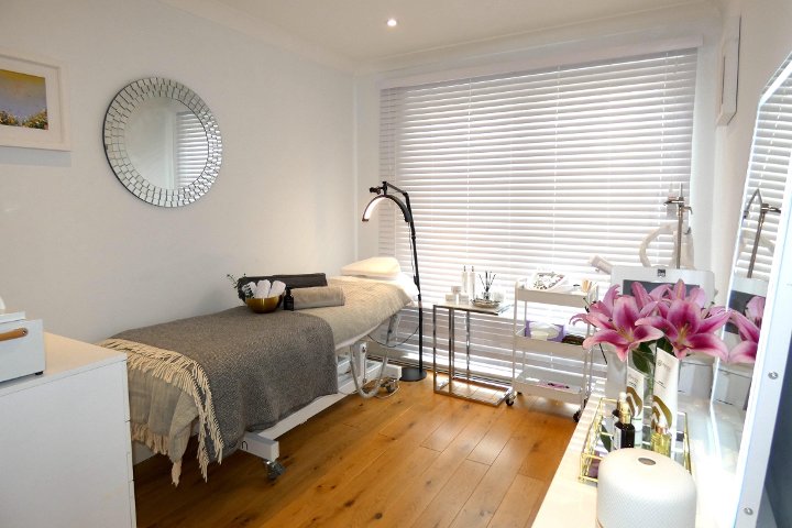 Skinsculpt | Home-based Venue in Barbican, London - Treatwell