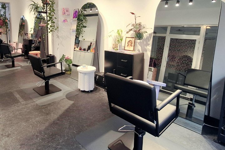 Bleach Please @ Happy Colors | Coiffure à Flagey-Malibran, Ixelles ...