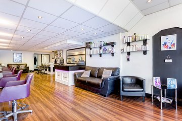 Alkaline London | Hair Salon in Hackney, London - Treatwell