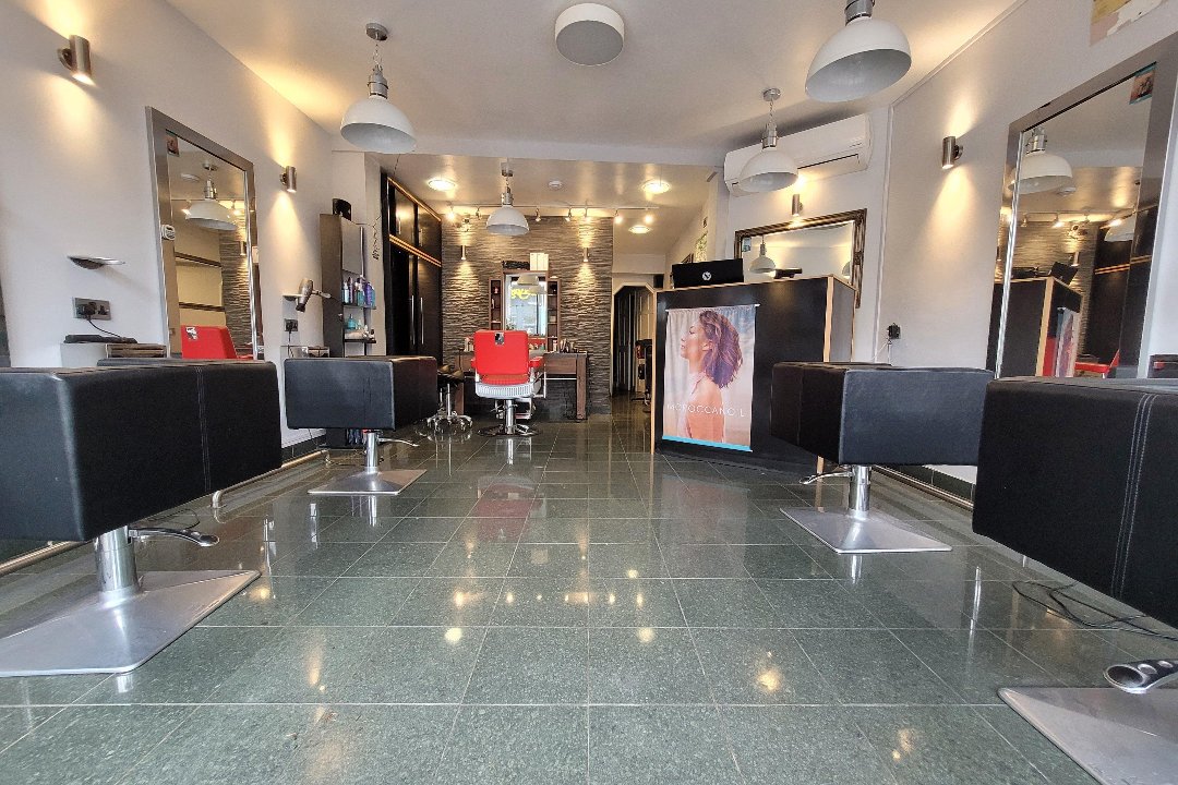 Top 20 Hairdressers and Hair Salons in Bristol - Treatwell