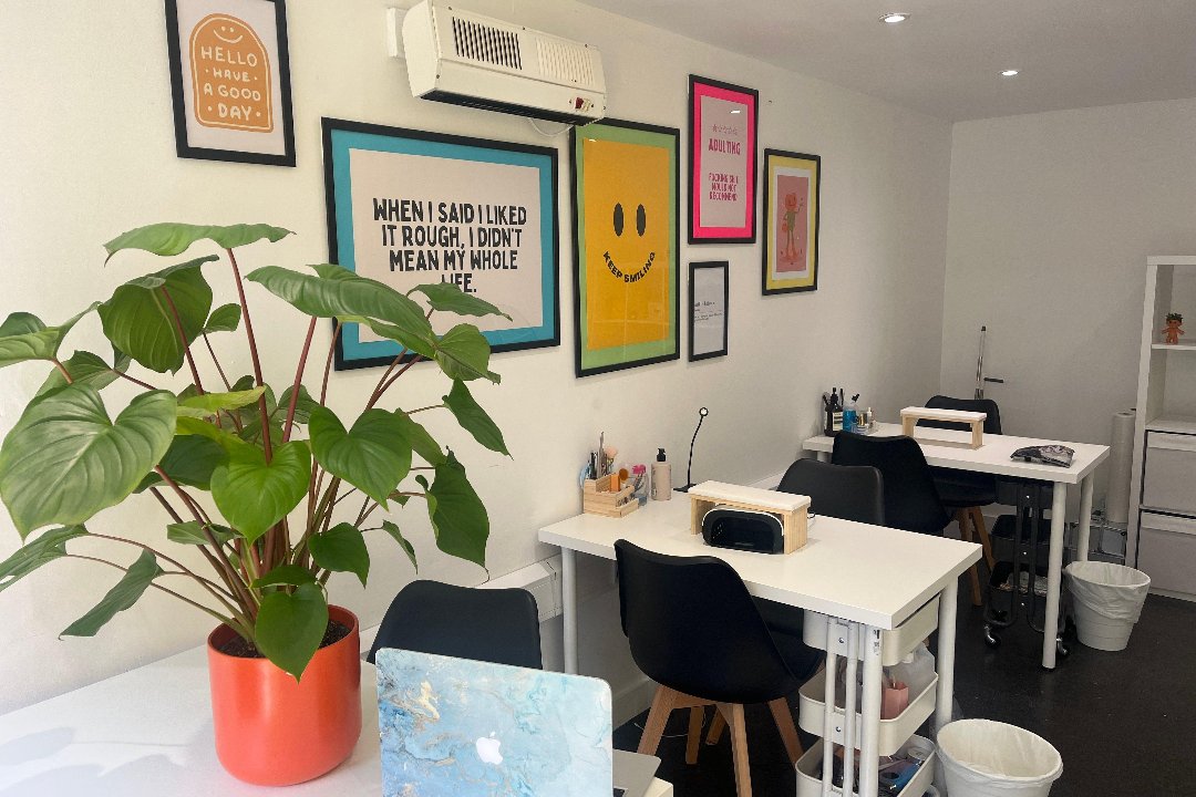 Caitlin H - Nail Artist | Nail Salon in Cambridge Heath, London - Treatwell