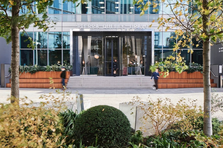 MellonNails @ MellonCat | Treatment Room - Beauty in Millharbour ...