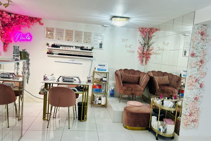 Wiktoria's House Of Nails | Nail Salon in Preston Road, London - Treatwell