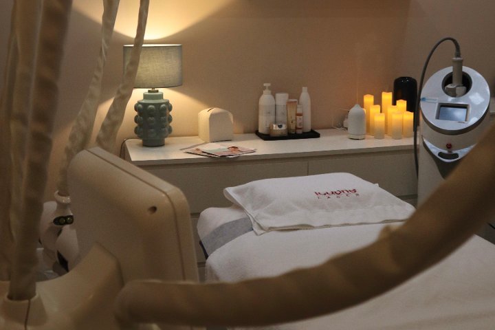 Calma Beauty | Treatment Room - Wellness in Kensington Arcade, London ...