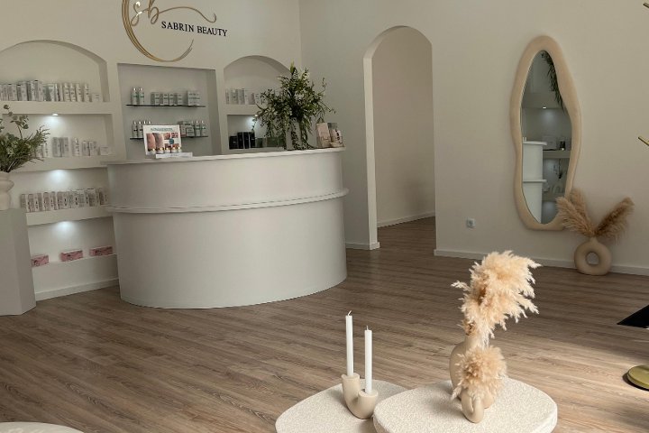 Sabrin Beauty Wellness & Head Spa | Kosmetikstudio in Bottrop - Treatwell