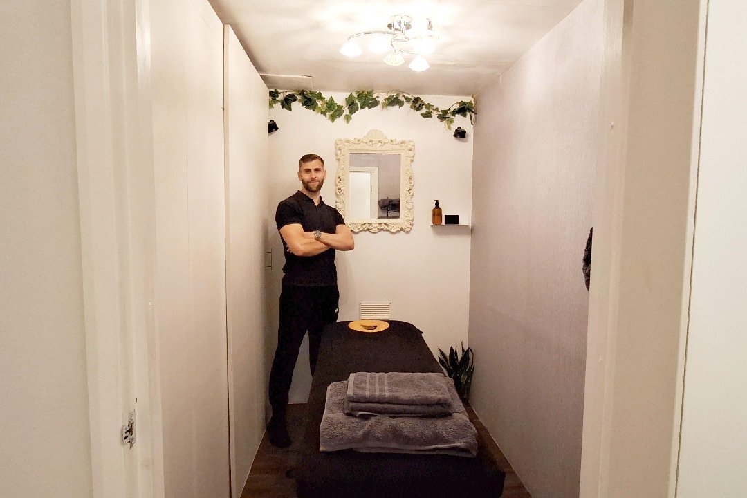 Beyond Massage Therapy | Treatment Room - Wellness in Brighton City Centre, Brighton and Hove ...