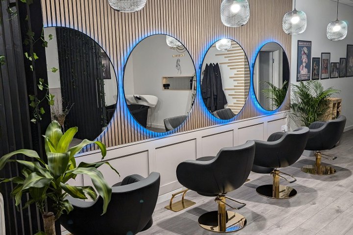 Poi Wan Hair & Beauty | Hair Salon in Mottingham, London - Treatwell