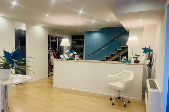 Espace beauté Dermo esthetica | Beauty Salon in Georges Henri, Woluwe ...
