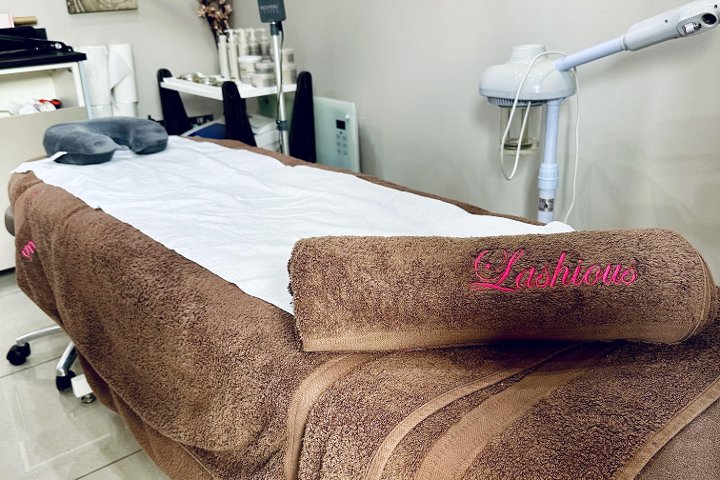 Lashious Beauty | Beauty Salon in Merseyway Shopping Centre, Stockport ...