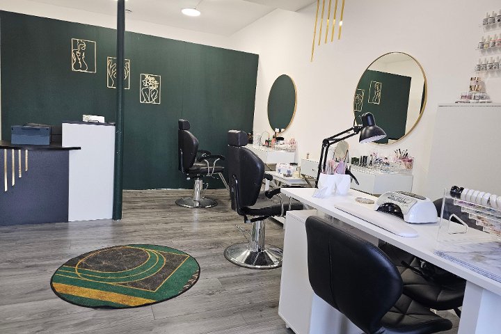 B.YOU.T.PALACE | Beauty Salon in Barrhead, East Renfrewshire - Treatwell