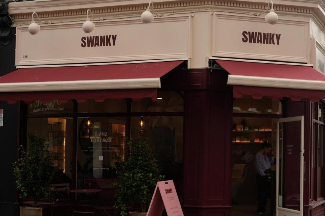 Swanky Notting Hill | Beauty Salon in Portobello Road, London - Treatwell