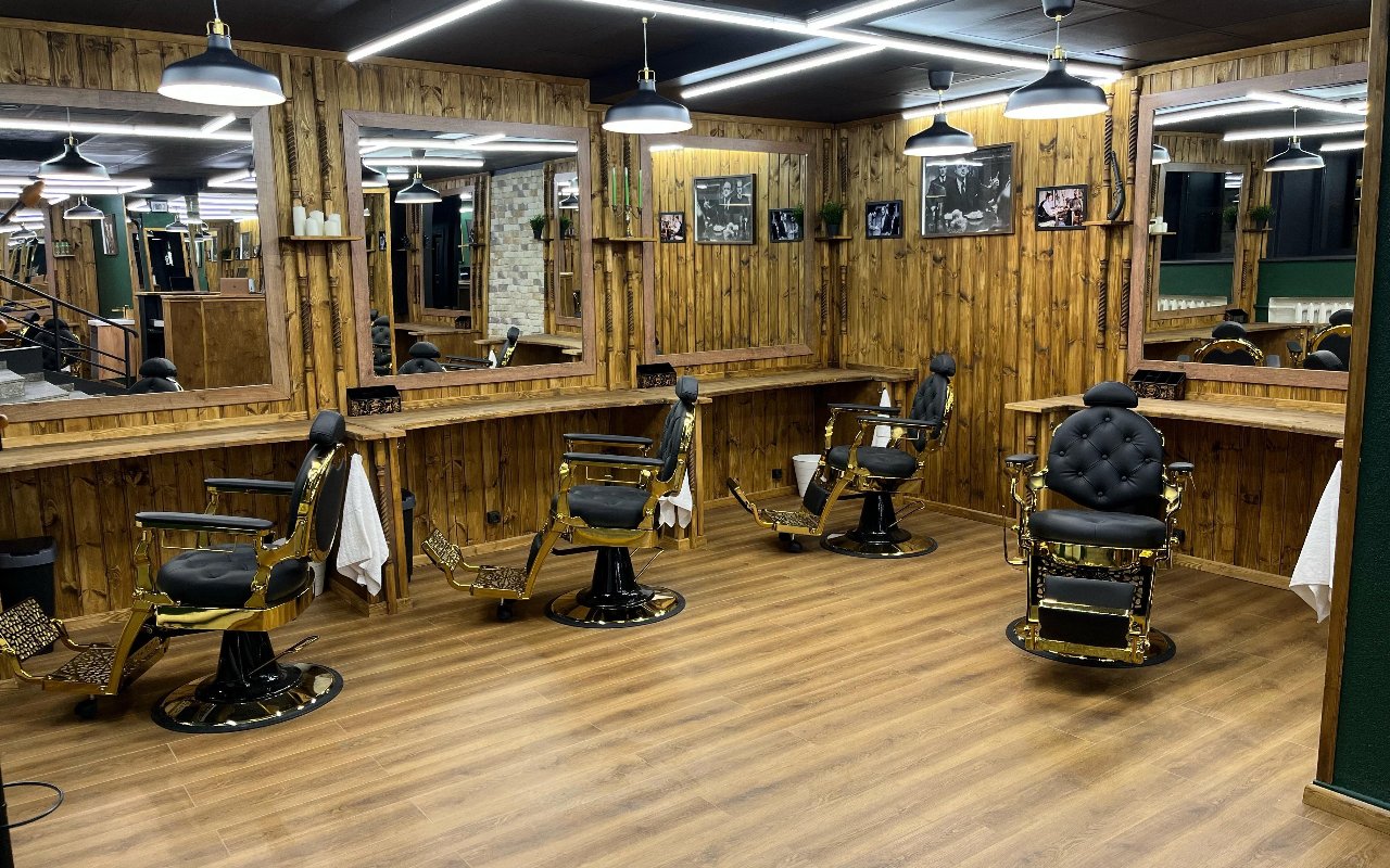 Top 20 salonai teikiantys paslaugą Plaukų dažymas šalia Liepkalnis ...