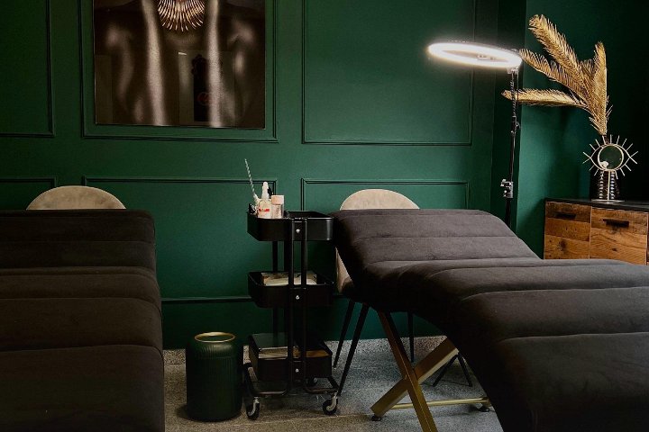 AVE EVA Beauty Studio & Academy | Kosmetikstudio in Friedrich-Engels ...