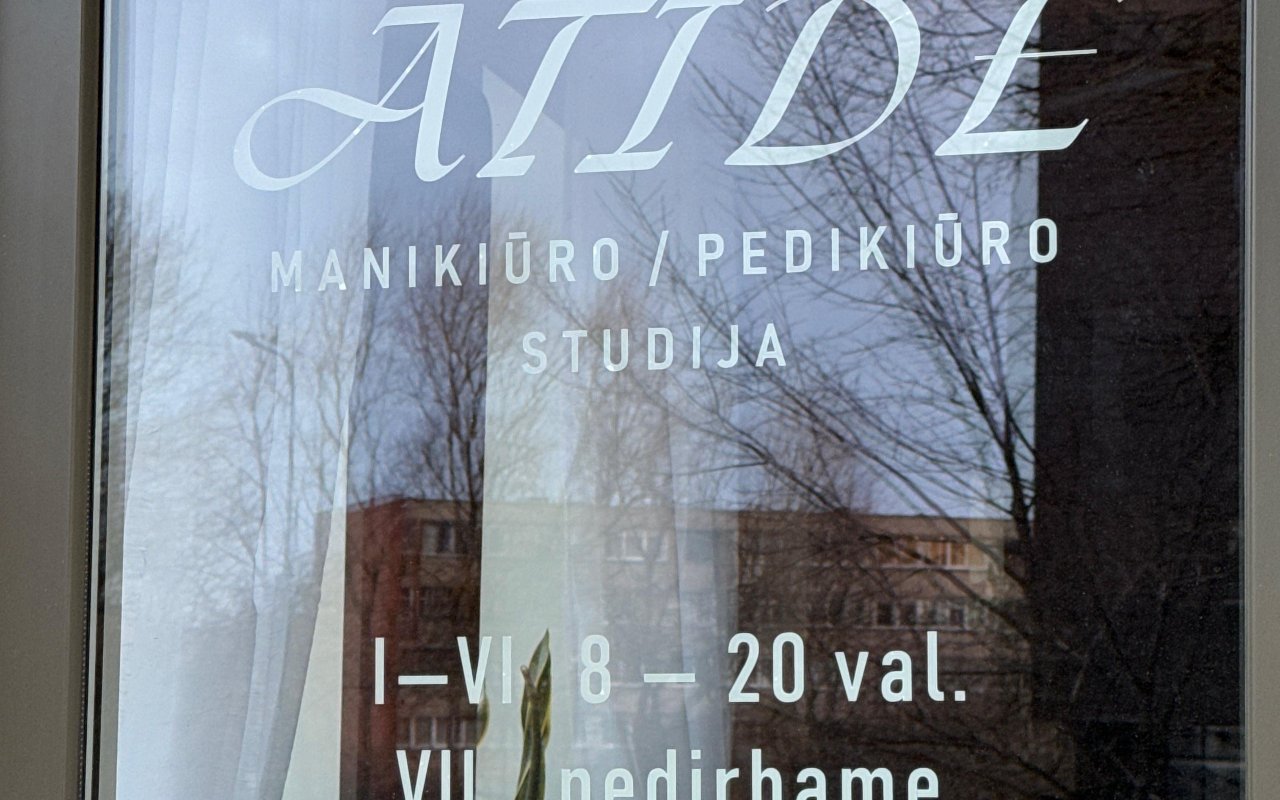Japoniškas manikiūras šalia Panemune, Kaunas - Treatwell