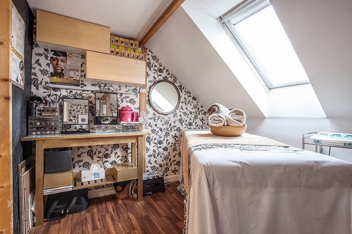 Christal Cosmetics Salon | Beauty Salon in New Cross, London - Treatwell