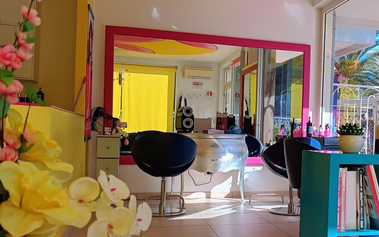 Mèches donna vicino San Benedetto del Tronto, Marche - Treatwell