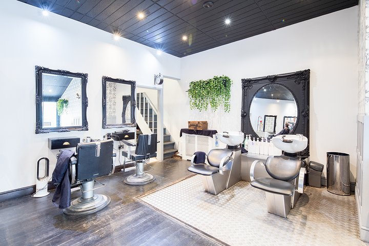 Bar Hairdressing | Hair Salon in Farringdon, London - Treatwell