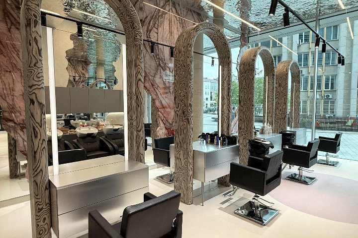 Andrius "Sfinksas" grožio namai | Kirpykla - PC Europa, Vilnius - Treatwell