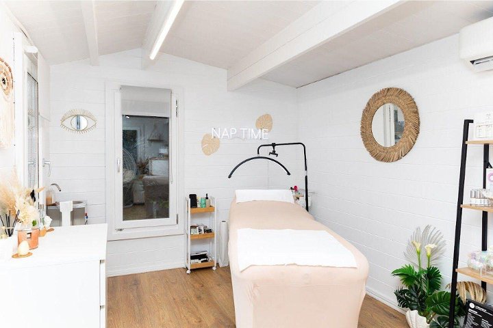 LA Beauty Lab | Beauty Salon in Tonbridge, Kent - Treatwell