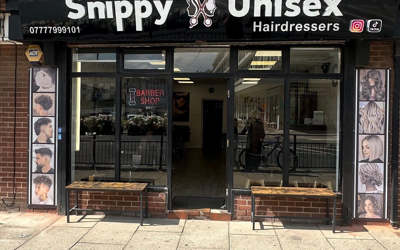 Ladies' T-Section Highlights near Hull, East Riding - Treatwell