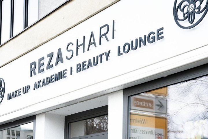 Reza Shari Mannheim