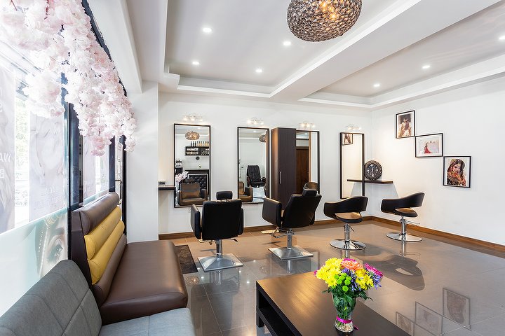 Make It Lovely Hair & Beauty | Beauty Salon in Central Greenford ...