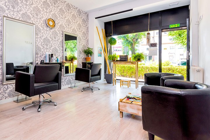 Aloha Salón Peluquería Natural | Peluquería en Media Legua, Madrid ...