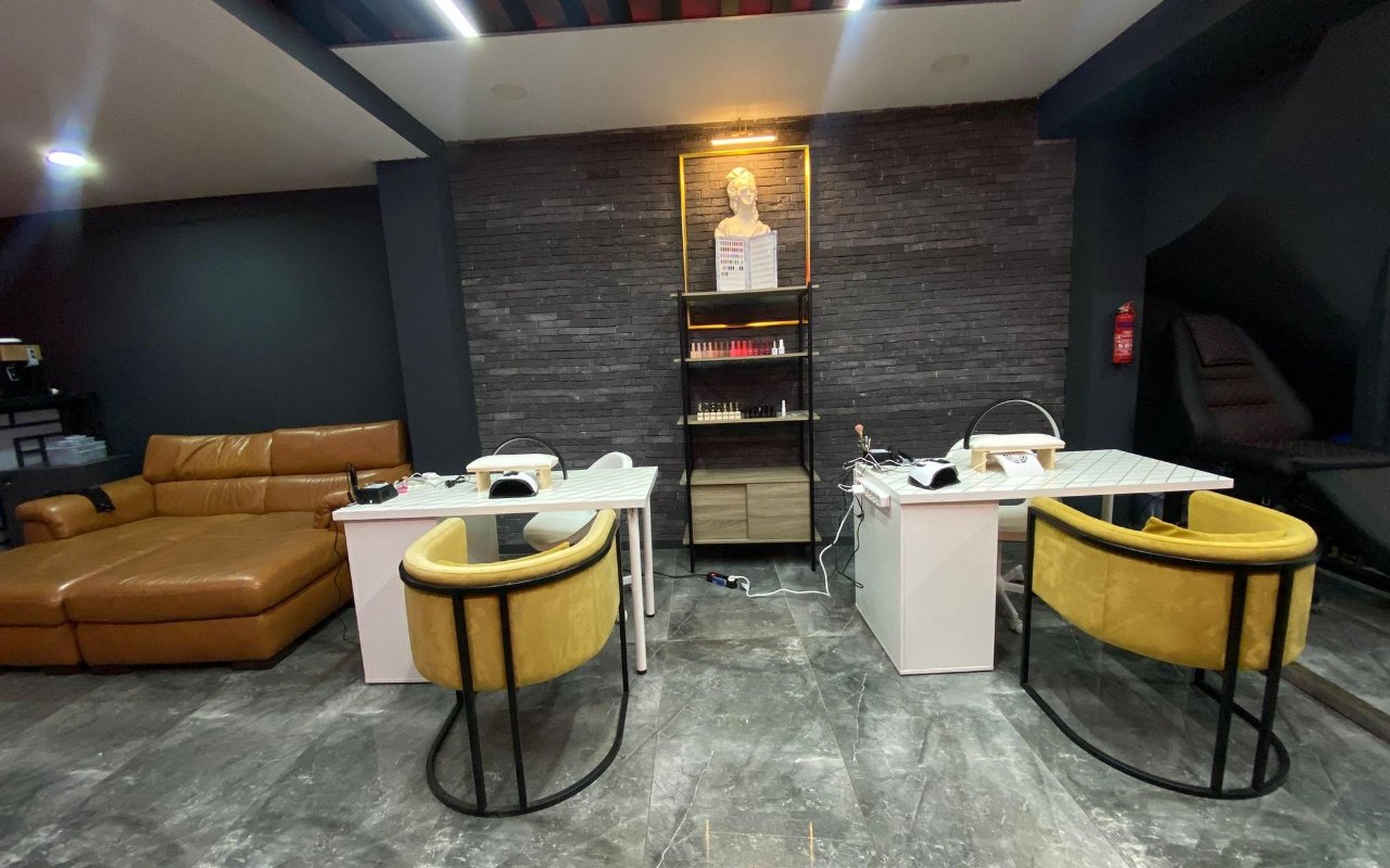 Ear Piercing near Winkelgebied 't Sas, Breda - Treatwell