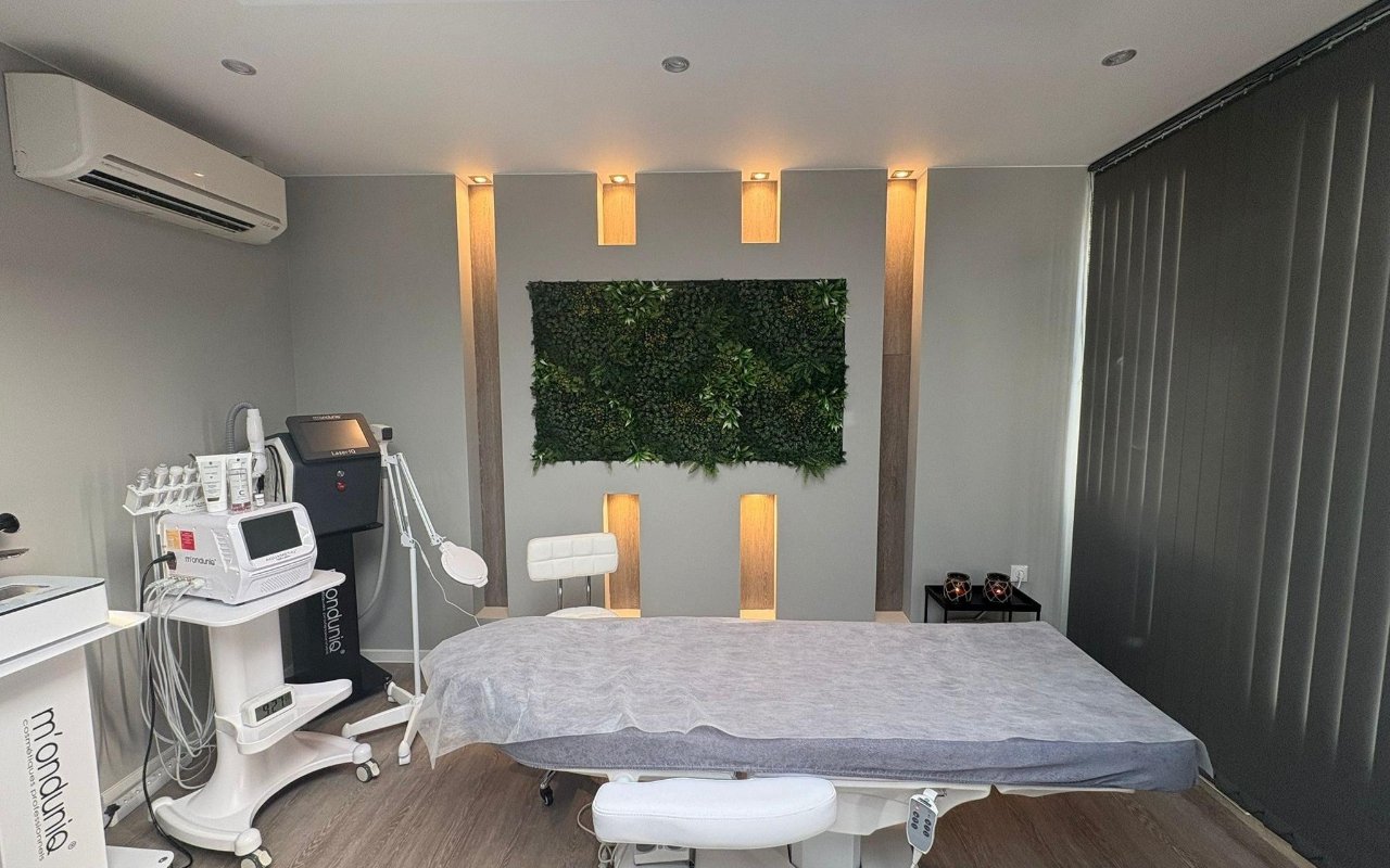 Facials - Foto RF™ Skin Rejuvenation near Burgermeester van Zwietenpark ...