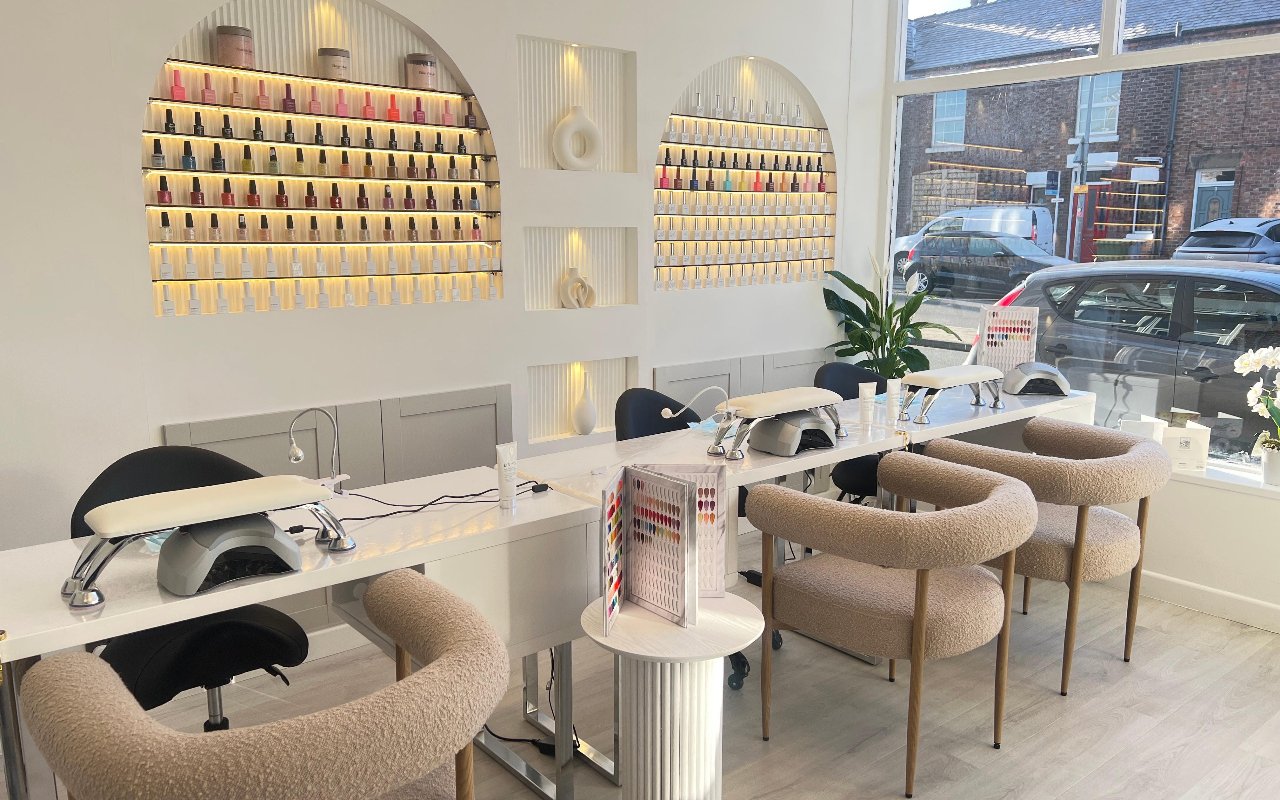 Callus peels near Knutsford, Cheshire - Treatwell