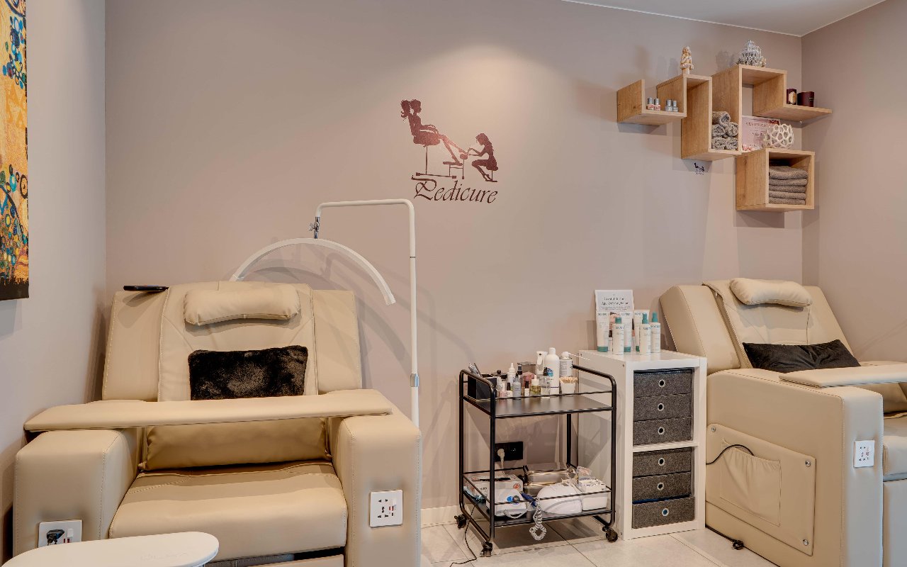 Vrouwen harsen - benen in Hasselt, Limburg - Treatwell