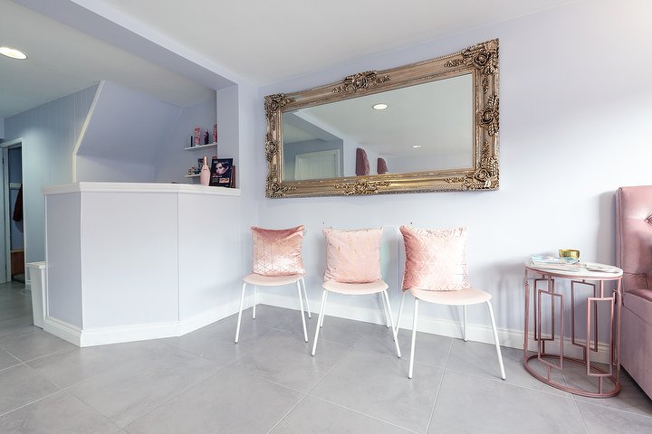 Throne Beauty | Wellness Centre in Prestwich, Bury - Treatwell