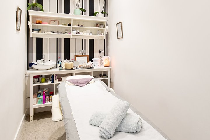 Jacky Reiki Healer | Treatment Room - Beauty in Kentish Town, London ...