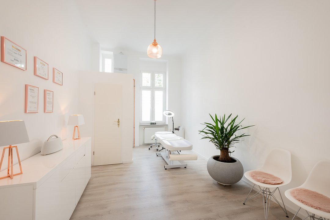 Perfect Frame | Kosmetikstudio in Mariendorf, Berlin - Treatwell