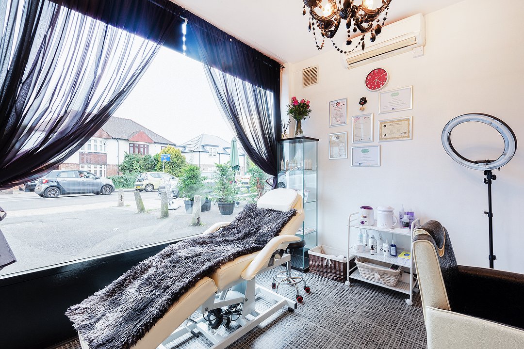 Ruby's Lash & Beauty Bar | Beauty Salon in Hornchurch, London - Treatwell