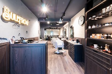 SALOONS GENTLEMEN 4 - LAIM | Barber Shop in Laim, München - Treatwell