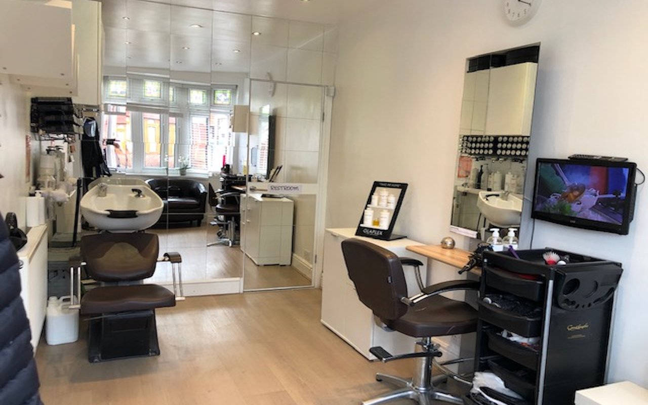 Hard Gel Extensions & Overlays in Enfield, London - Treatwell