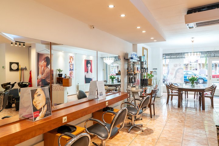 Kapsalon Lida | Kapper in Oranjeboomstraat, Rotterdam - Treatwell