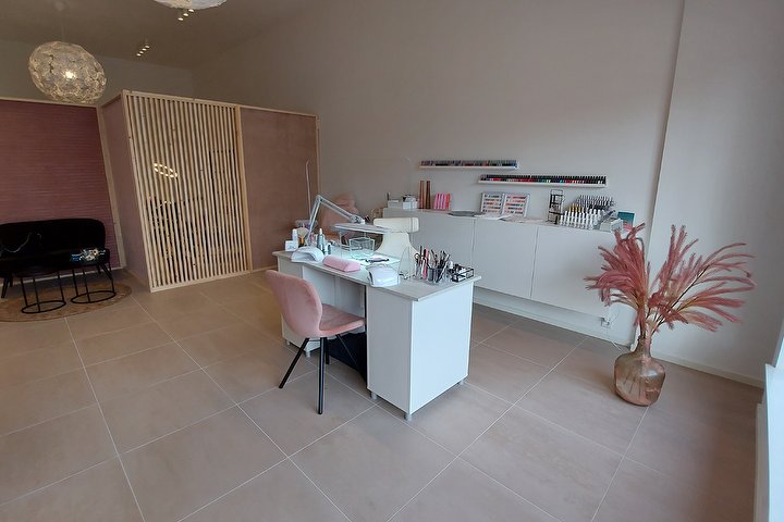 Roos Beauty Nails | Nail Salon in Westzijde, Noord-Holland - Treatwell