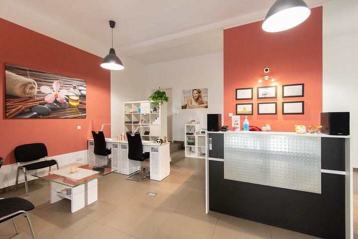 Vivy Nails | Nagelstudio in Friedrichshain, Berlin - Treatwell