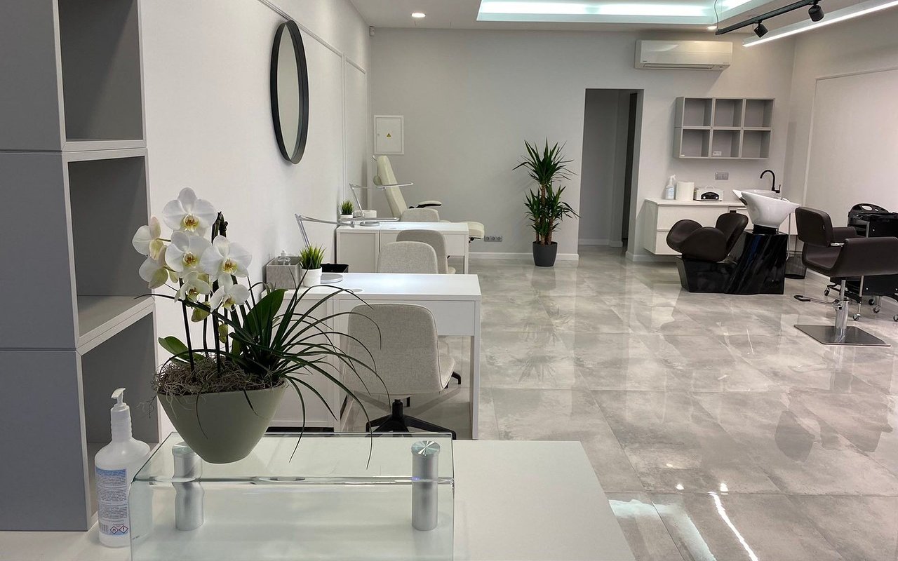 Top 20 salonai teikiantys paslaugą Manikiūras rajonas: Vilnius - Treatwell