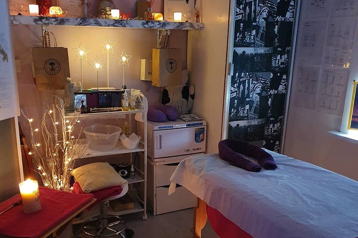 Relax with Reflex | Home-based Venue in Beeston, Leeds - Treatwell