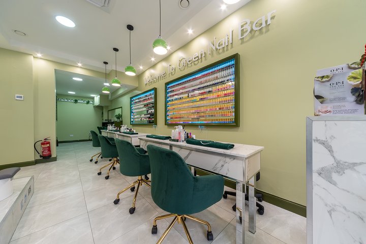Nail bar store