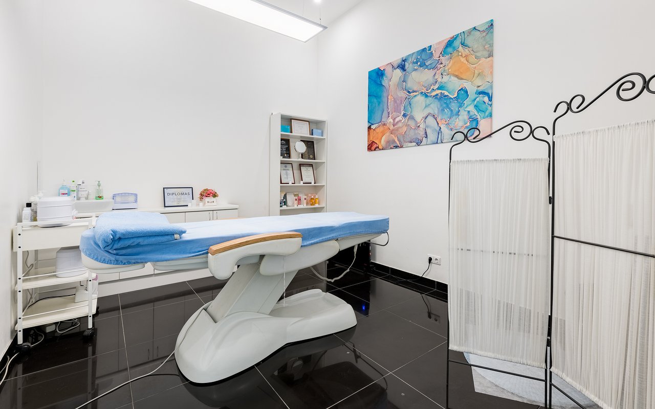 Ilgalaikis gelinis manikiuras rajonas: Fabijoniškes, Vilnius - Treatwell